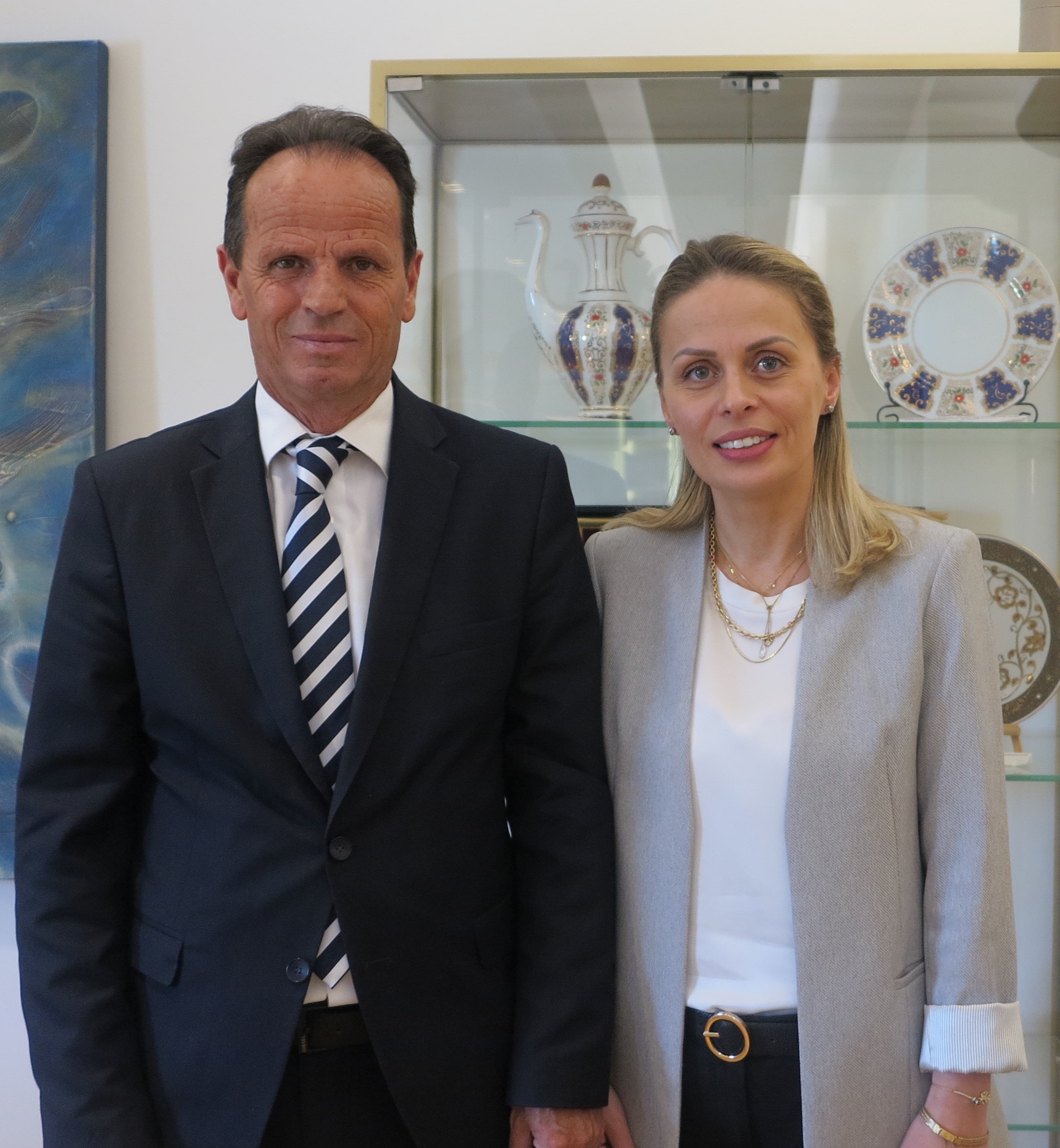 Kryetarja Caka – Nimani priti në takim Kryetarin e Gjykatës Supreme të ...