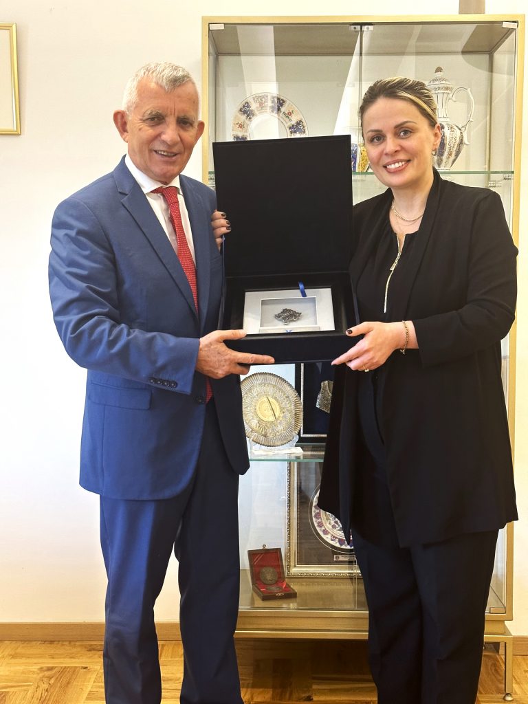 President Caka - Nimani received Ambassador Minxhozi in a farewell ...